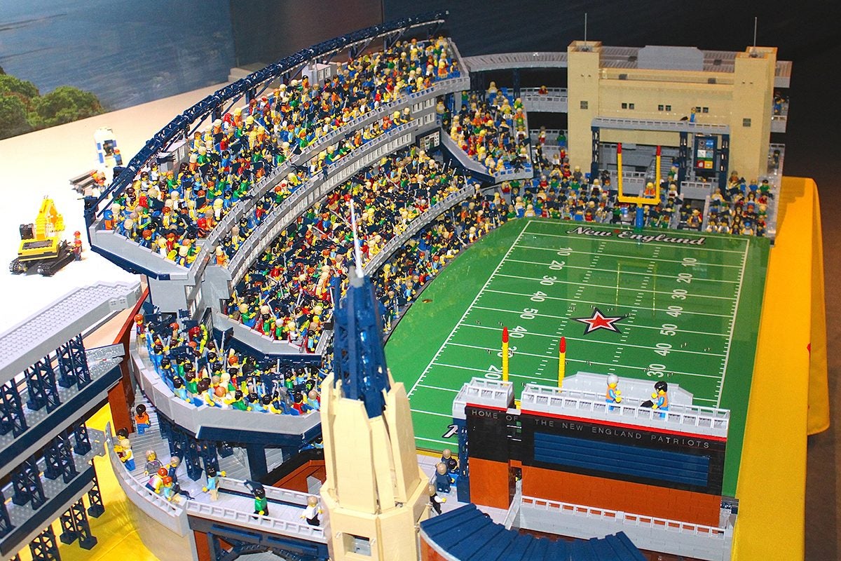 Legoland Discovery Center Makes Replica of Gillette Stadium - Boston ...