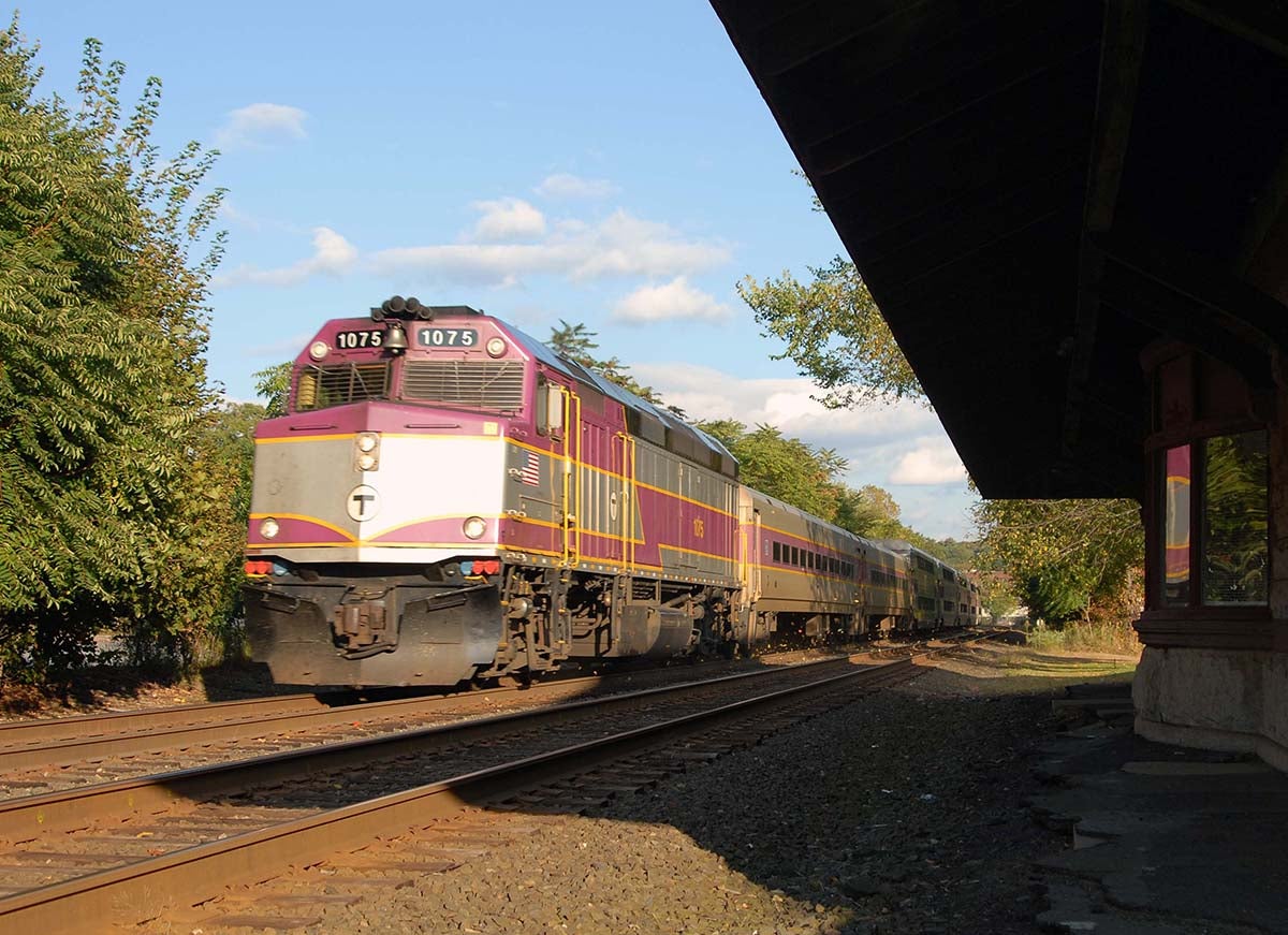 MBTA Postpones Commuter Rail Schedule Change