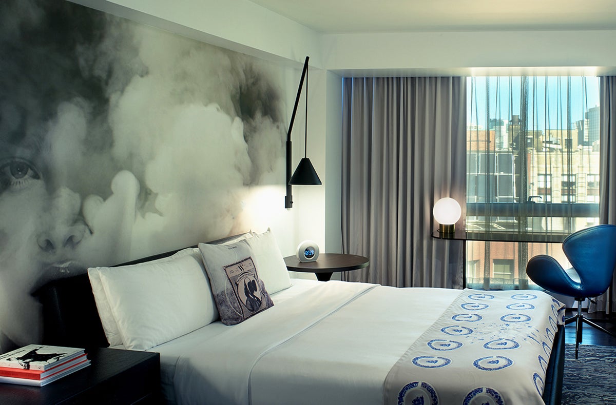 The Redesigned Rooms at the W Boston Hotel Are Stunning