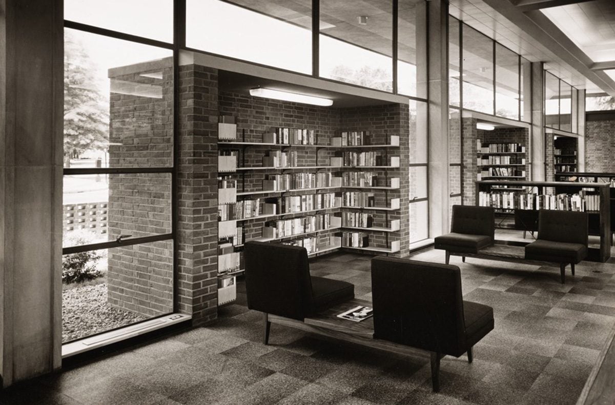 A Look at Massachusetts' Midcentury Modern Libraries