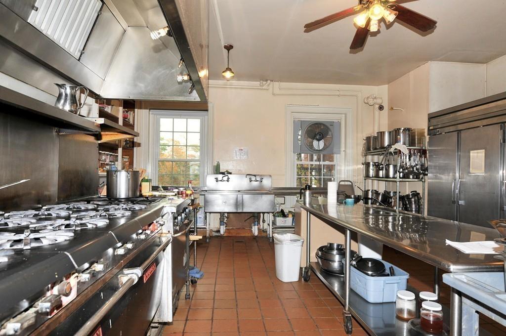 On the Market: The Bayard Thayer Estate