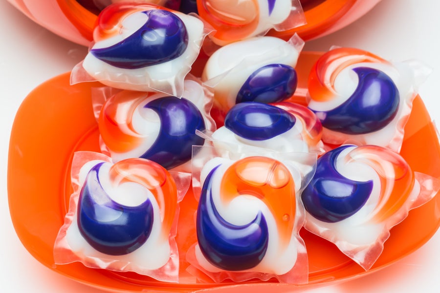 College Students in Boston Are Getting Warnings about Tide Pods Now