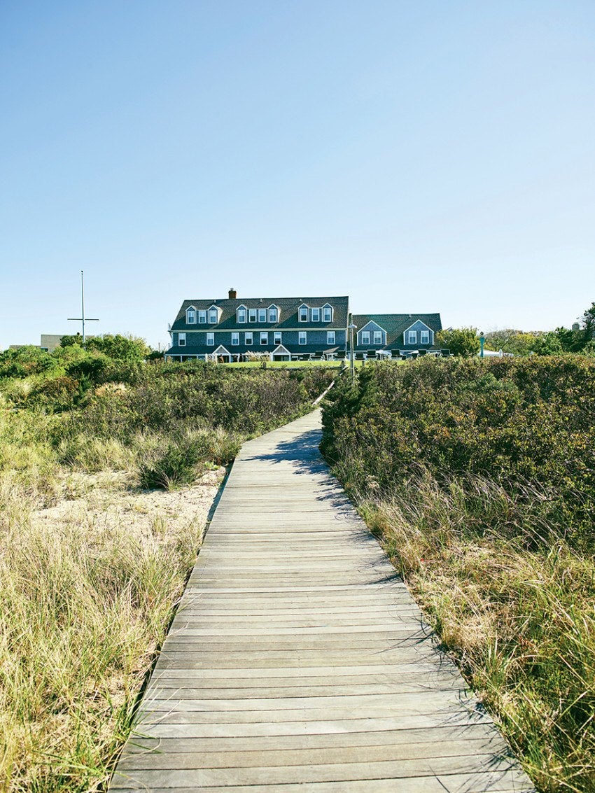 Our Summer Travel Guide to a Getaway on Nantucket, Out of Town