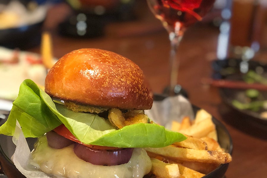 A Guide to Where to Eat, Drink, and Watch the Boston Marathon