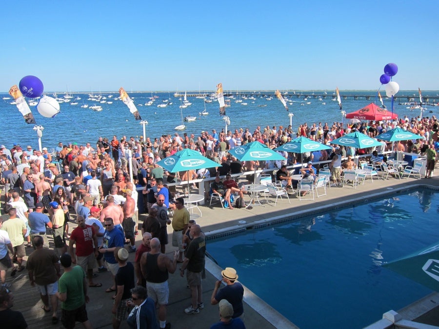 Dancers, Ghosts, Buskers: The Ultimate Ranking of Bears in Boston
