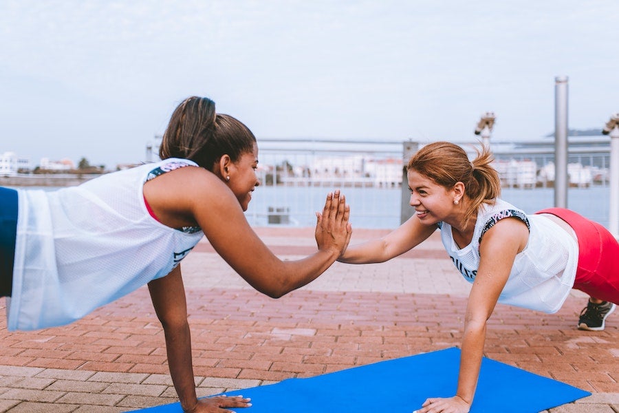 Get Stronger with These Partner Workout Routines