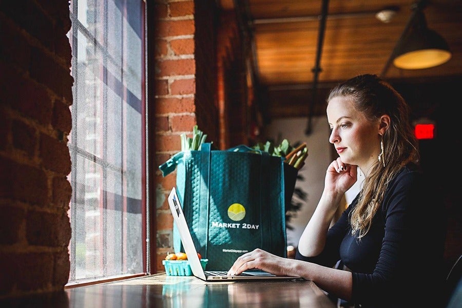 Innovative Ways to Buy Fresh Produce and Groceries in Boston Right Now