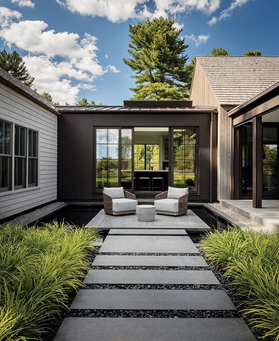 Hutker Architects Designs a Home that Shows Off a Couple's Art Collection