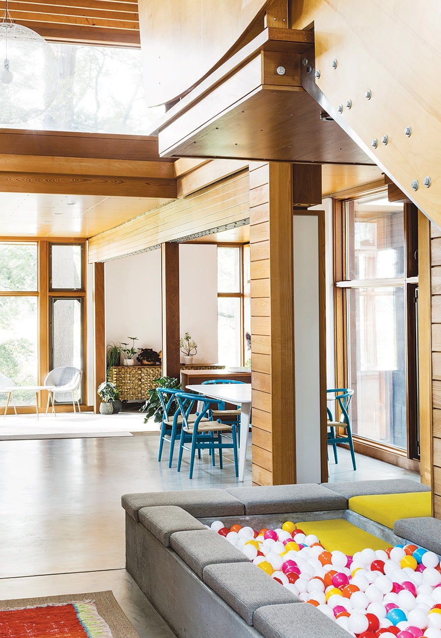 Lawless Design Brings Bohemian Flair to a Midcentury-Modern Home
