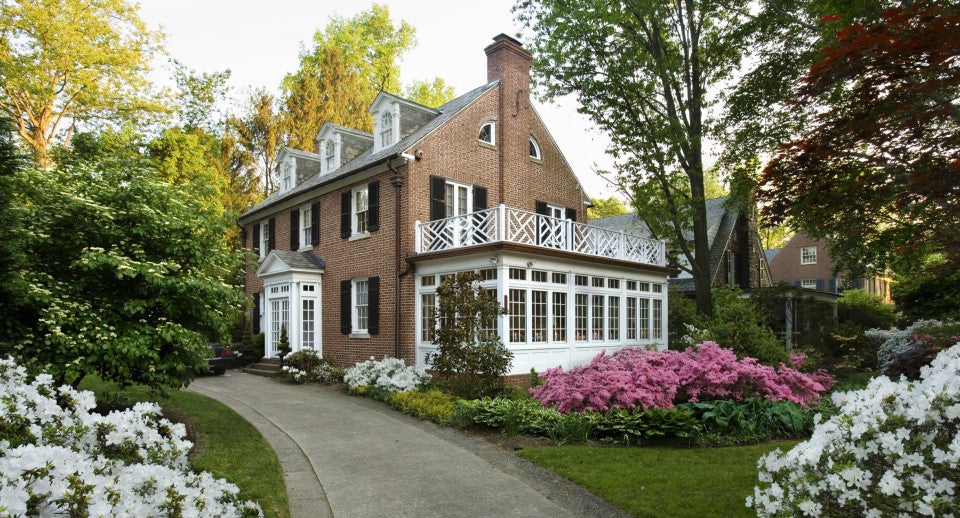 Home Experts Explain How to Transform an Old Boston House into a ...