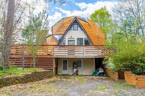 Here’s Your Chance to Own (And Restore) A Geodesic Home