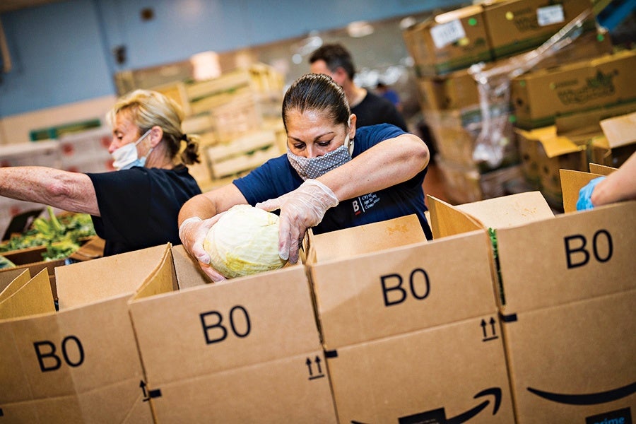 24 Ways to Give Back and Volunteer around Boston This Year