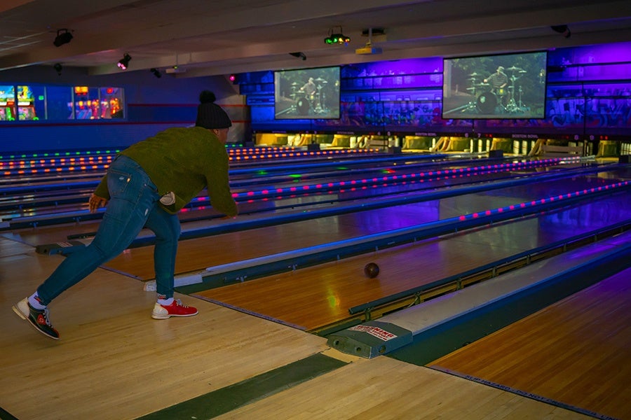 The Ultimate Guide to Candlepin Bowling in and Around Boston