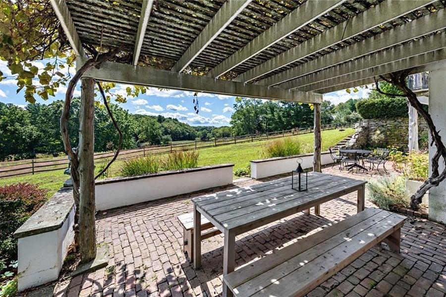 On the Market: The Hilltop Estate of the Chafee Family Political Dynasty
