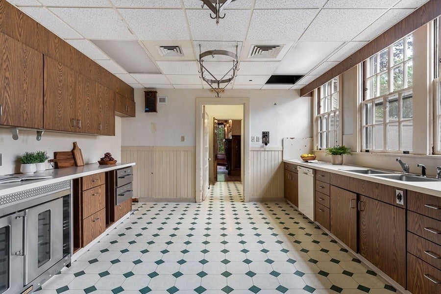 On the Market: A Massive French Beaux Arts Mansion in Brookline