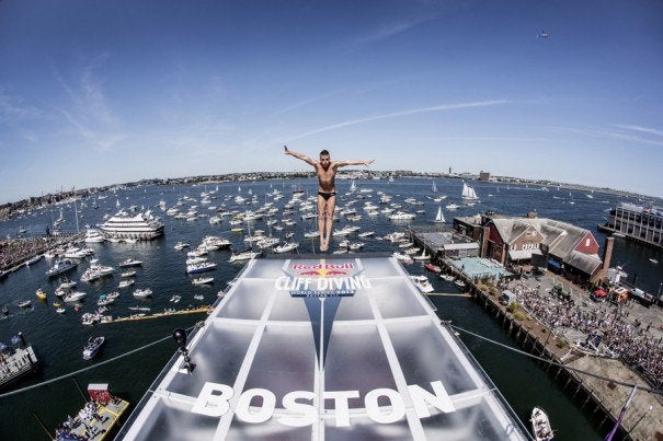 Cliff Divers Will Once Again Leap off the Roof of the ICA This Summer