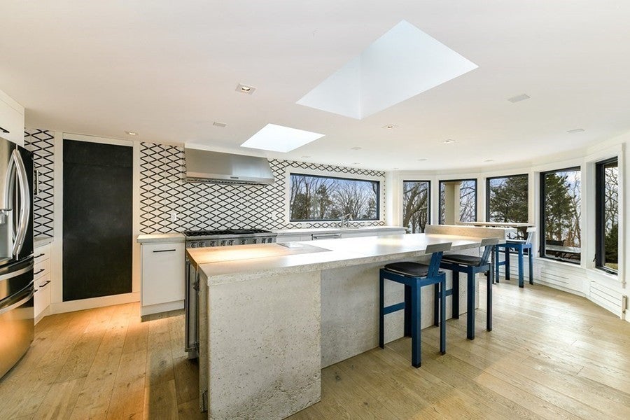 On the Market: A Revamped 1660s Colonial by the Sea in Manchester