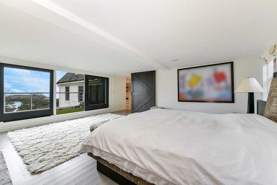On the Market: A Revamped 1660s Colonial by the Sea in Manchester