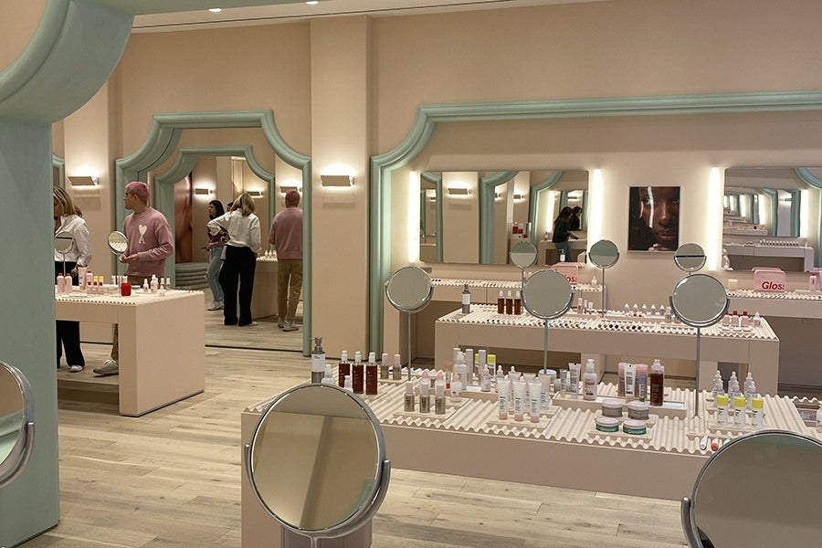A New Glossier Store Is Opening on Newbury Street