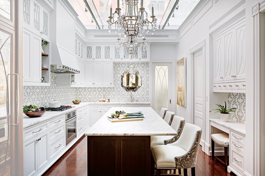 A Boston Back Bay Brownstone Goes From Faded to Fabulous