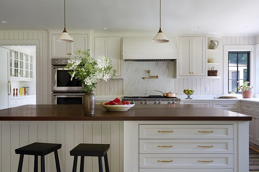 A 1740s Weston Farmhouse Gets a Vivid Transformation