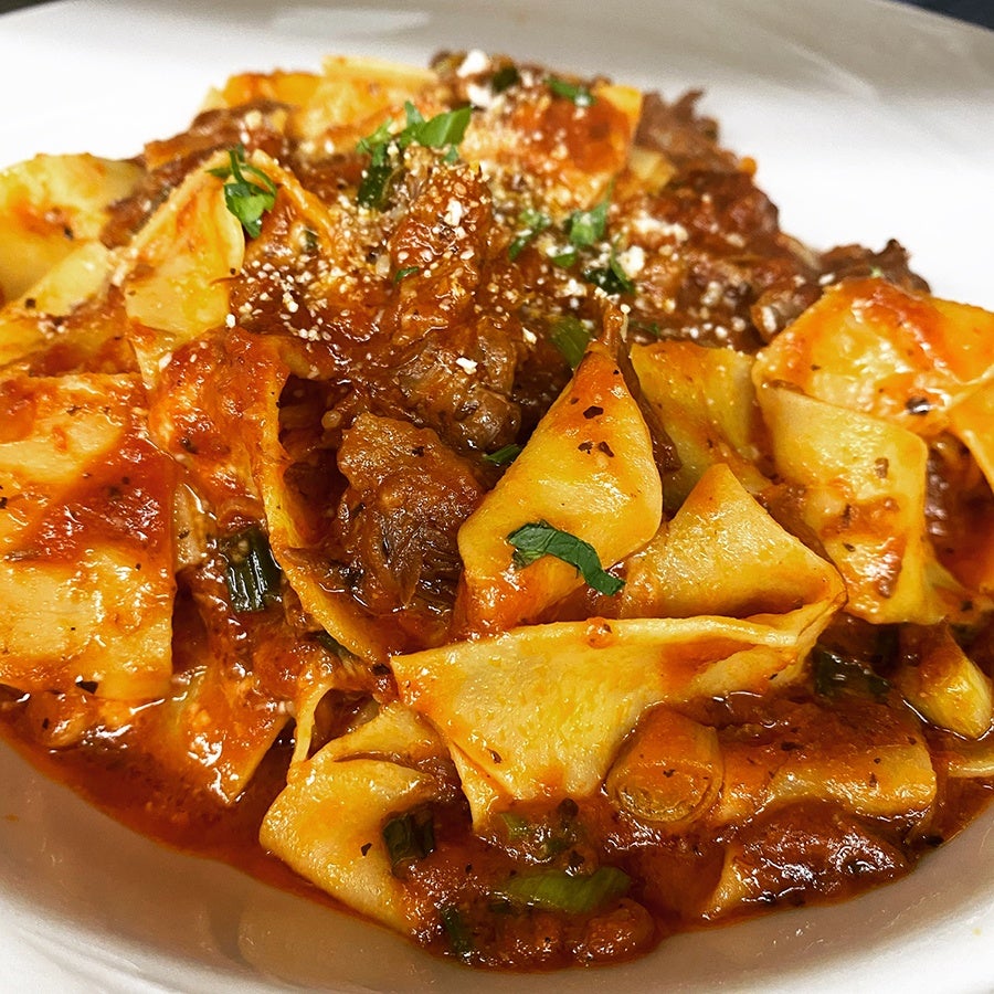 Dining Guide: The 12 Best Restaurants in Madison, Connecticut