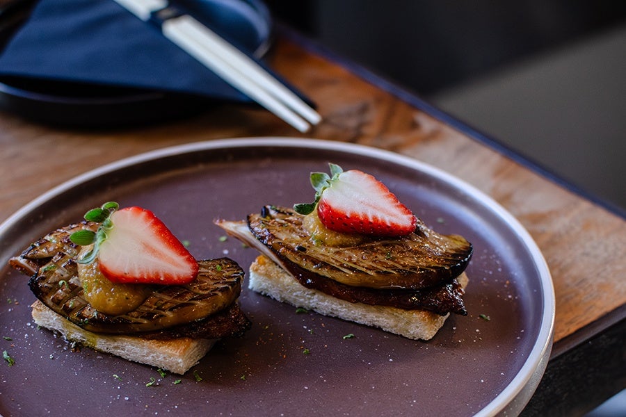 Umami Crudo, a Laidback Sushi Spot, Opens in the North End