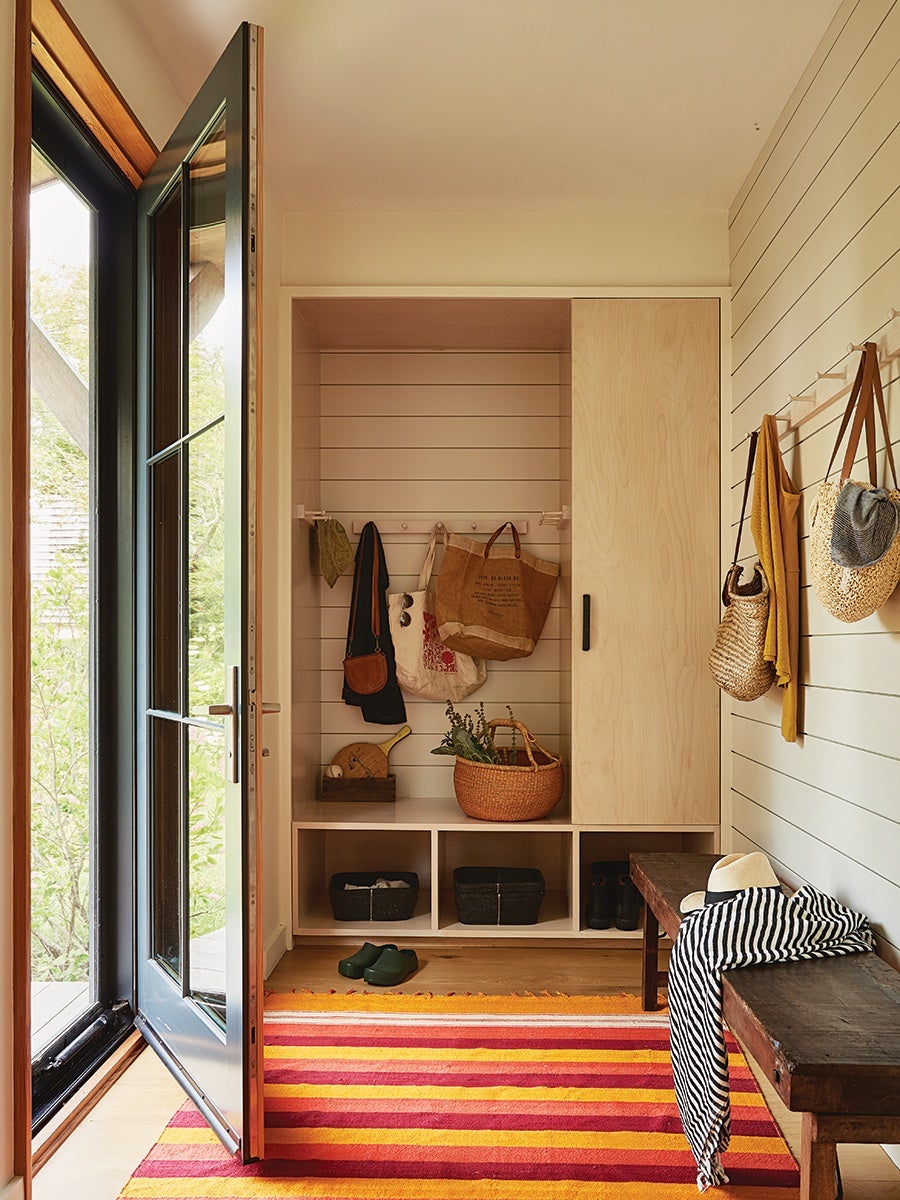 A Lovely New Cottage Brings Light to an Old Truro Foundation